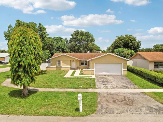 3 bedroom luxury Villa for sale in Boca Raton, Florida