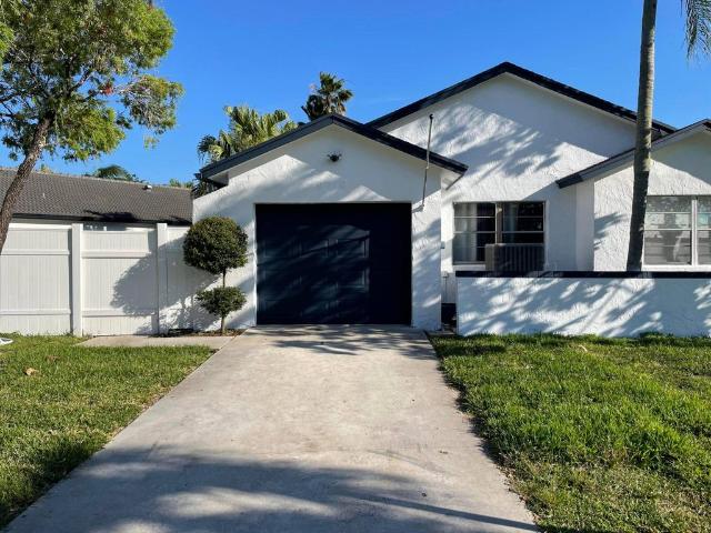 3 bedroom luxury Villa for sale in Boca Raton, Florida