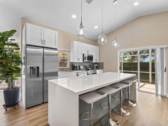 3 bedroom luxury Villa for sale in Boynton Beach, Florida