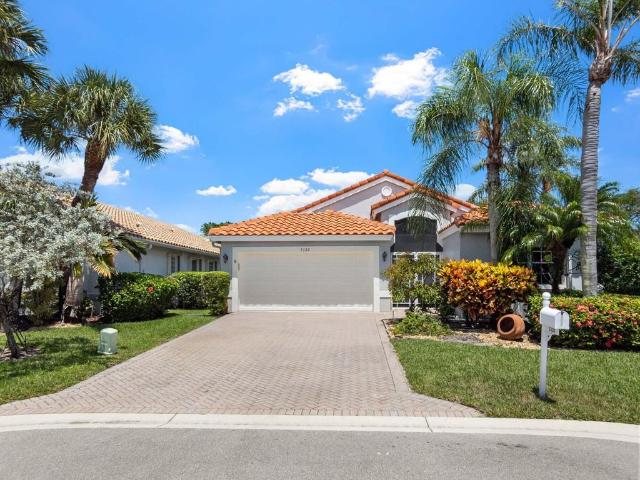3 bedroom luxury Villa for sale in Boynton Beach, Florida