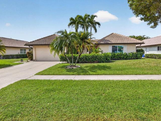 3 bedroom luxury Villa for sale in Boynton Beach, Florida
