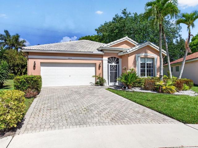 3 bedroom luxury Villa for sale in Boynton Beach, Florida
