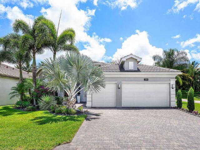 3 bedroom luxury Villa for sale in Boynton Beach, Florida
