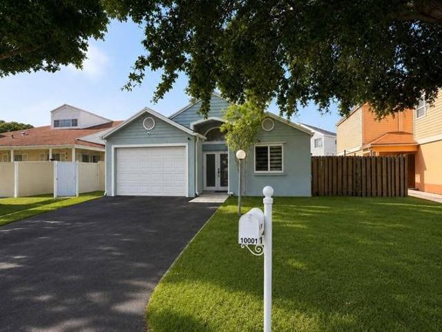 3 bedroom luxury Villa for sale in Cutler Bay, Florida