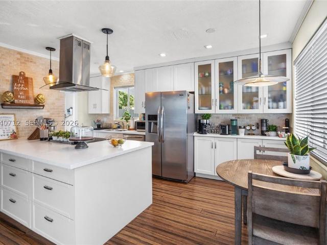 3 bedroom luxury Villa for sale in Cutler Bay, Florida
