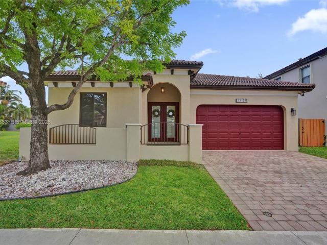 3 bedroom luxury Villa for sale in Cutler Bay, Florida