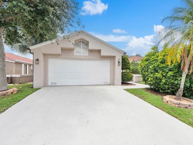 3 bedroom luxury Villa for sale in Coconut Creek, Florida