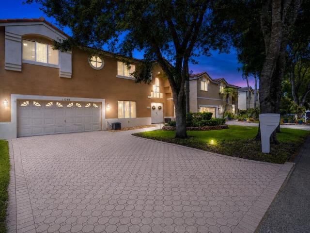 3 bedroom luxury Villa for sale in Cooper City, United States