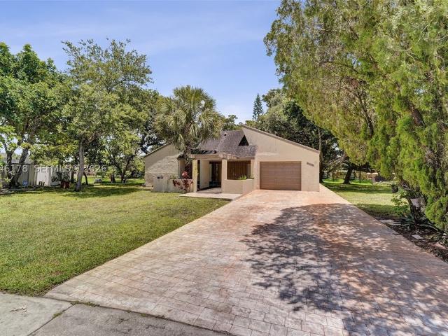 3 bedroom luxury Villa for sale in Cooper City, United States