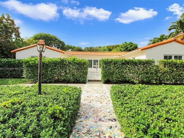 3 bedroom luxury Villa for sale in Coral Gables, Florida