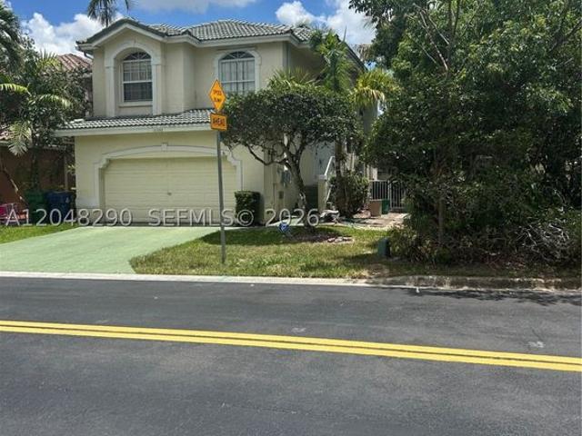 3 bedroom luxury Villa for sale in Coral Springs, Florida
