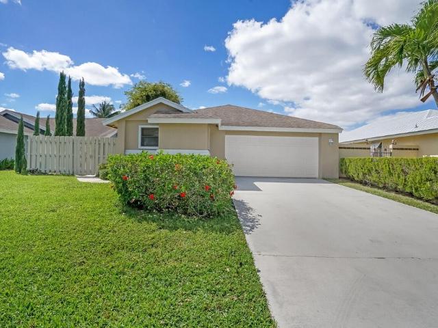 3 bedroom luxury Villa for sale in Delray Beach, Florida