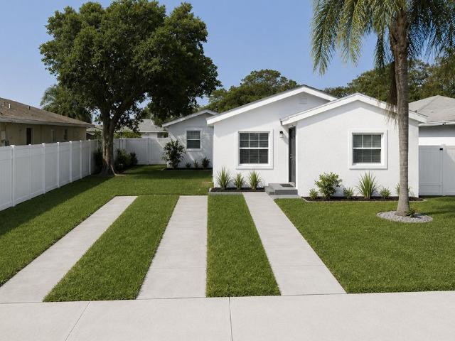 3 bedroom luxury Villa for sale in Delray Beach, Florida