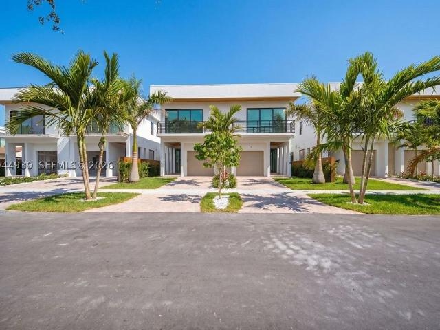3 bedroom luxury Villa for sale in Fort Lauderdale, Florida