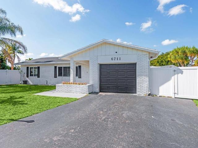 3 bedroom luxury Villa for sale in Fort Lauderdale, Florida
