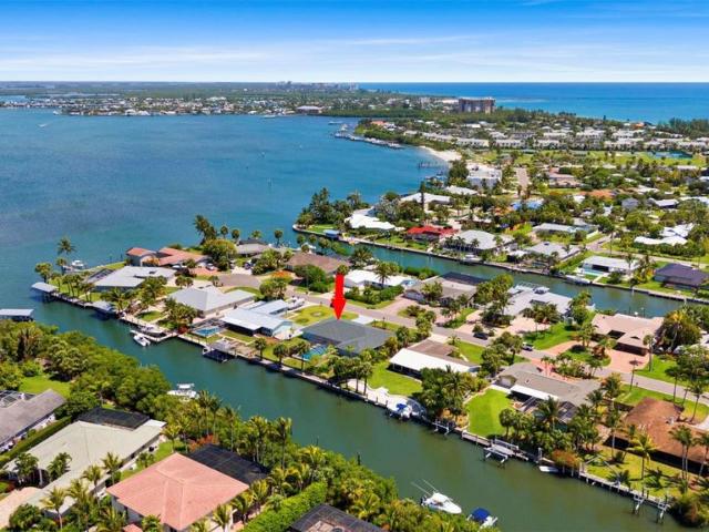 Luxury Villa for sale in Hutchinson Island South, United States