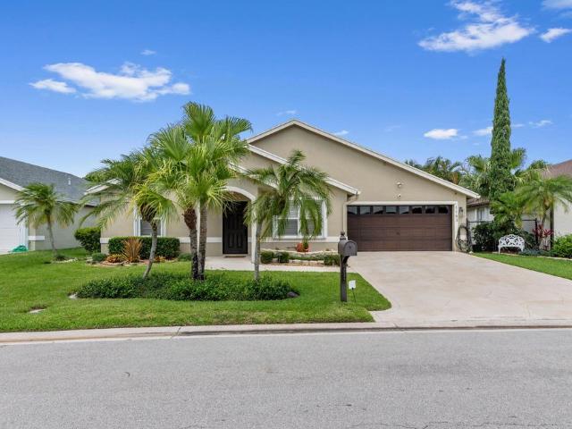 3 bedroom luxury Villa for sale in Greenacres City, Florida