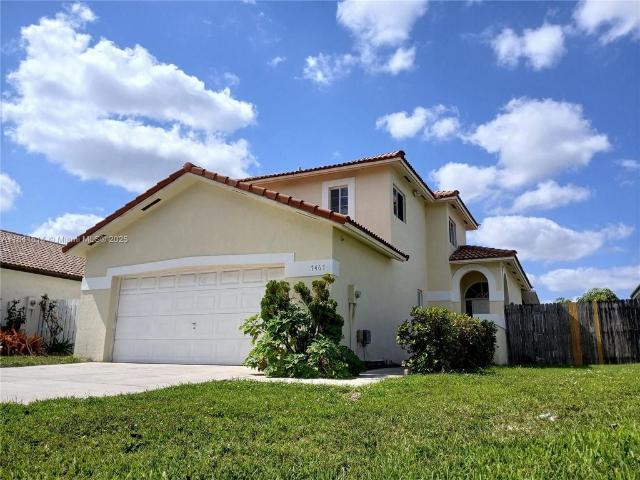 3 bedroom luxury Villa for sale in Hialeah, Florida