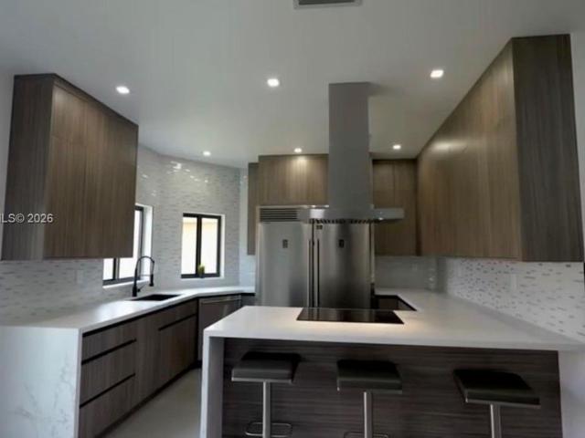 3 bedroom luxury Villa for sale in Hialeah, Florida