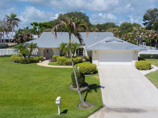 3 bedroom luxury Villa for sale in Hobe Sound, Florida