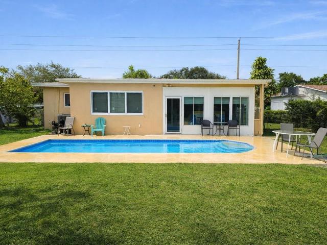3 bedroom luxury Villa for sale in Hollywood, United States
