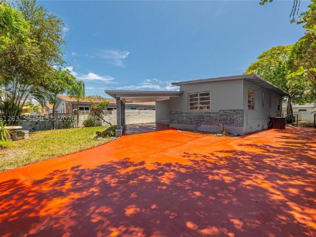 3 bedroom luxury Villa for sale in Hollywood, United States