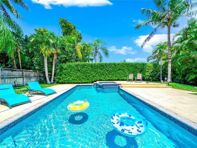 3 bedroom luxury Villa for sale in Hollywood, United States