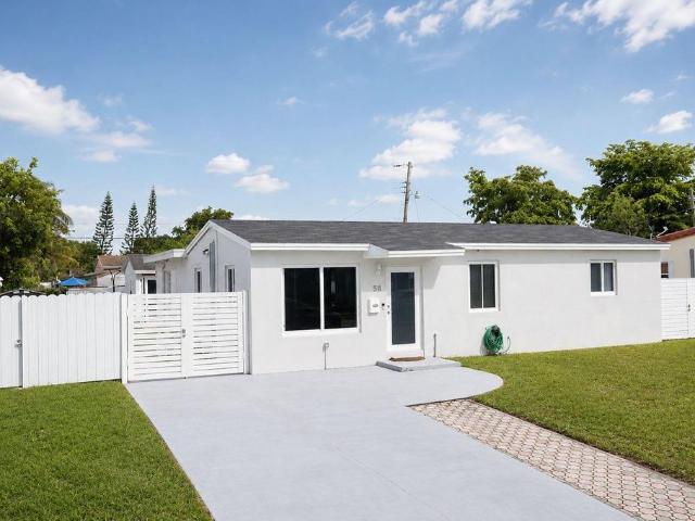 3 bedroom luxury Villa for sale in Hollywood, United States