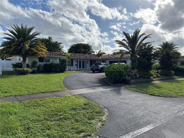 4 bedroom luxury Villa for sale in Hollywood, United States