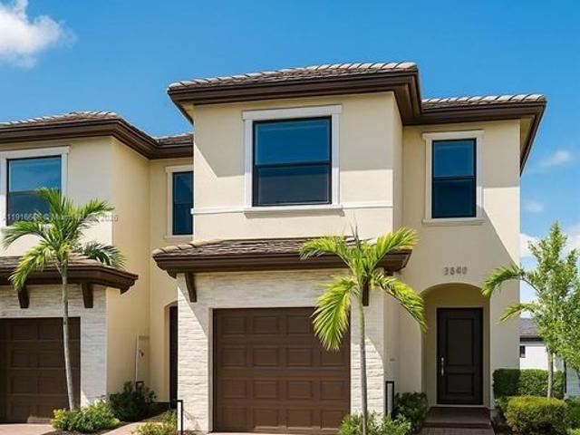 3 bedroom luxury Villa for sale in Homestead, Florida