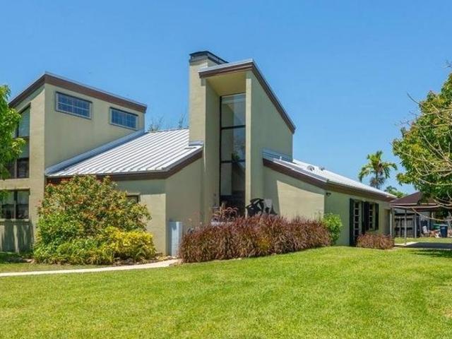 3 bedroom luxury Villa for sale in Homestead, Florida