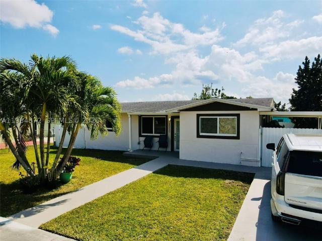 3 bedroom luxury Villa for sale in Homestead, Florida