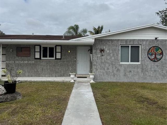 3 bedroom luxury Villa for sale in Homestead, Florida