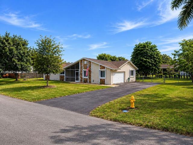 3 bedroom luxury Villa for sale in Homestead, Florida