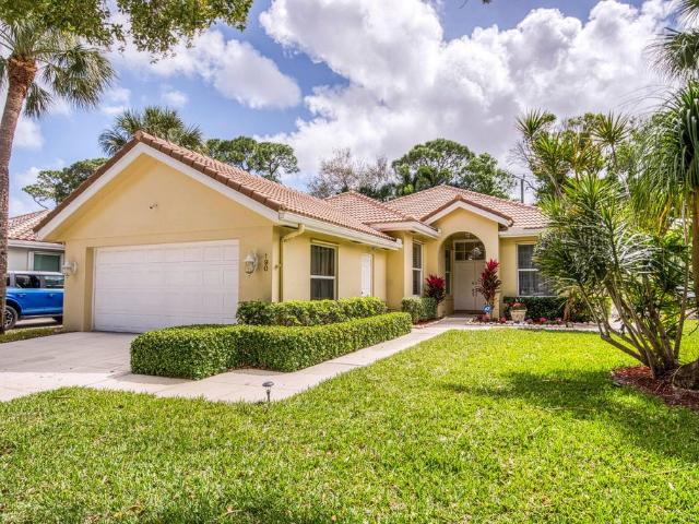 3 bedroom luxury Villa for sale in Jupiter, Florida
