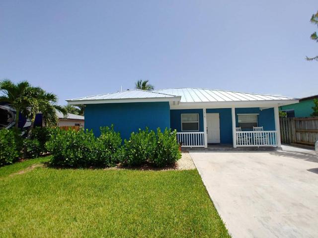 3 bedroom luxury Villa for sale in Jupiter, Florida