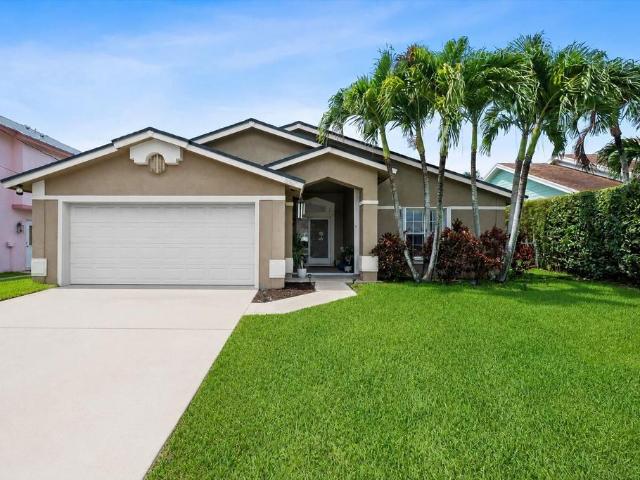 3 bedroom luxury Villa for sale in Jupiter, Florida