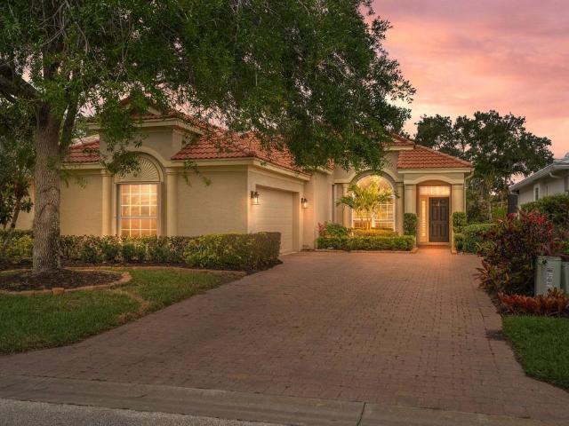 3 bedroom luxury Villa for sale in Jensen Beach, Florida