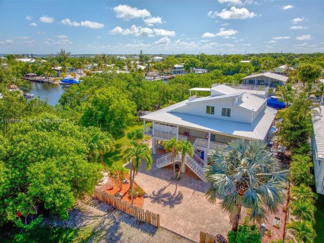 3 bedroom luxury Villa for sale in Key Largo, Florida