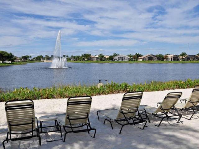 3 bedroom luxury Villa for sale in Lake Worth, Florida