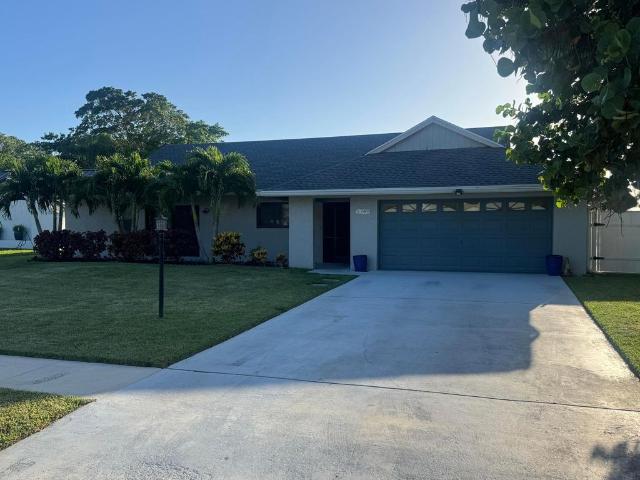 3 bedroom luxury Villa for sale in Lake Worth, Florida