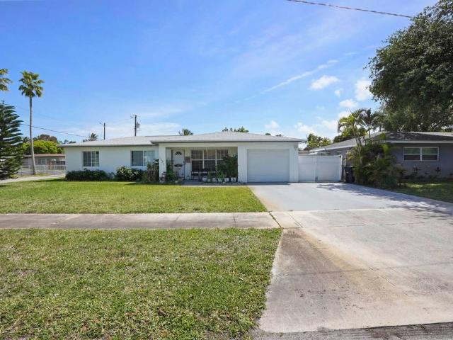 3 bedroom luxury Villa for sale in Lake Worth, Florida