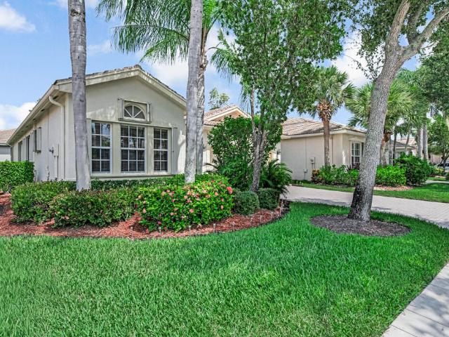 3 bedroom luxury Villa for sale in Lake Worth, Florida