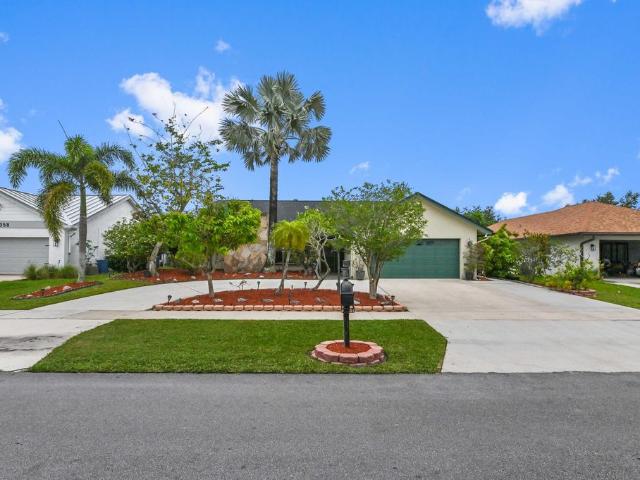 3 bedroom luxury Villa for sale in Lake Worth, Florida