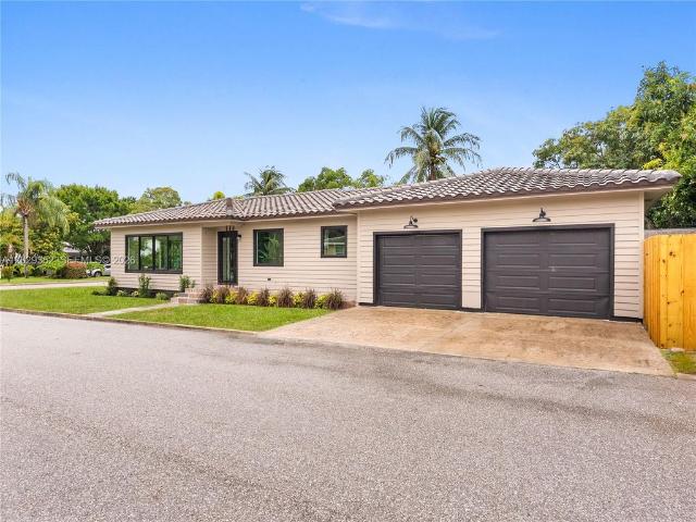 3 bedroom luxury Villa for sale in Lake Worth, Florida