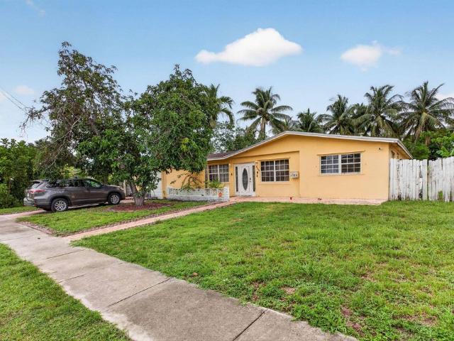 3 bedroom luxury Villa for sale in Lauderdale Lakes, United States