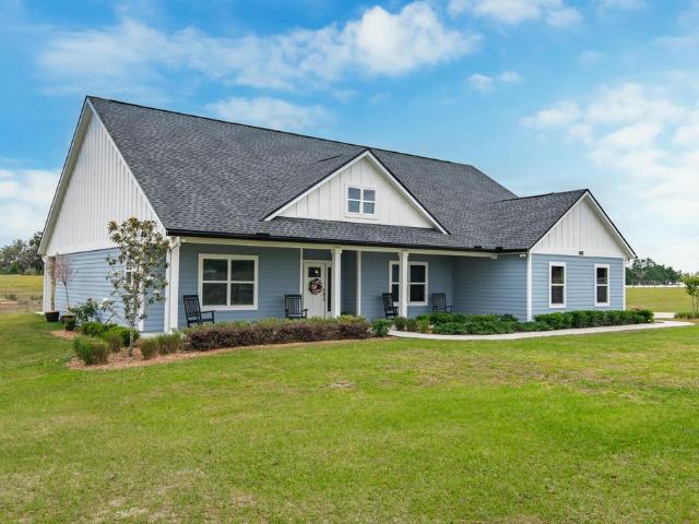 3 bedroom luxury Villa for sale in Live Oak, Florida