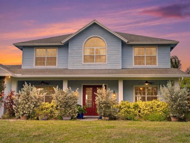 3 bedroom luxury Villa for sale in Loxahatchee Groves, Florida