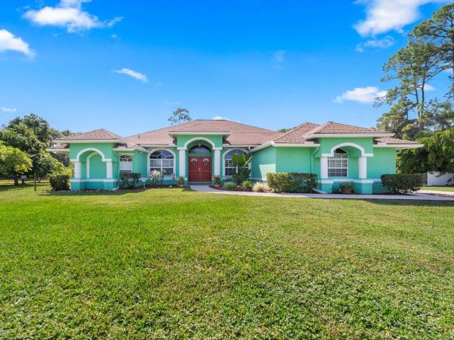 3 bedroom luxury Villa for sale in Loxahatchee Groves, Florida
