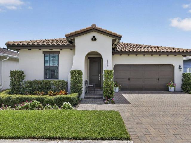 3 bedroom luxury Villa for sale in Loxahatchee Groves, Florida